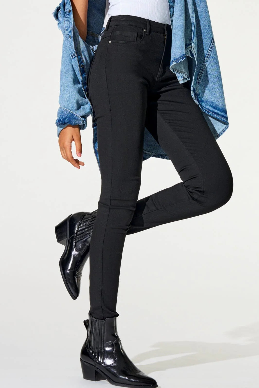 Sorte Jeans til damer | Se det store udvalg online hos Molly&My