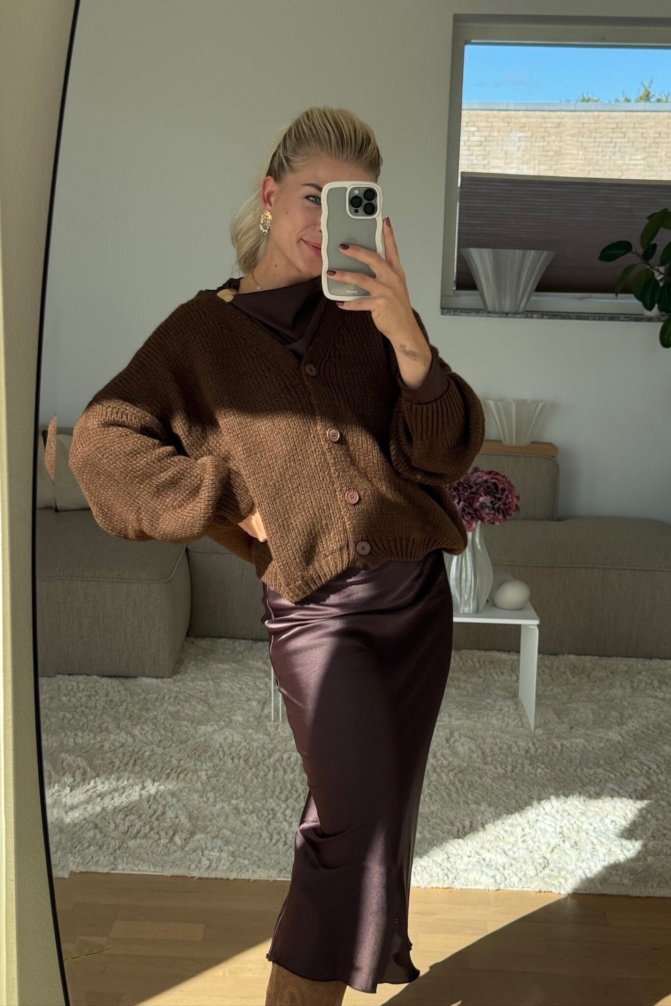 A-bee - Amelia Cardigan - Dark Brown | Oversized v-hals
