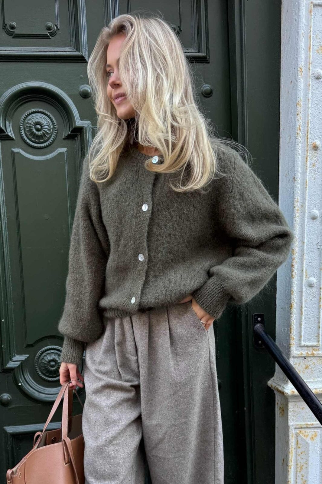 BYIC - Idaic Cardigan - armyg Army Green | Køb her