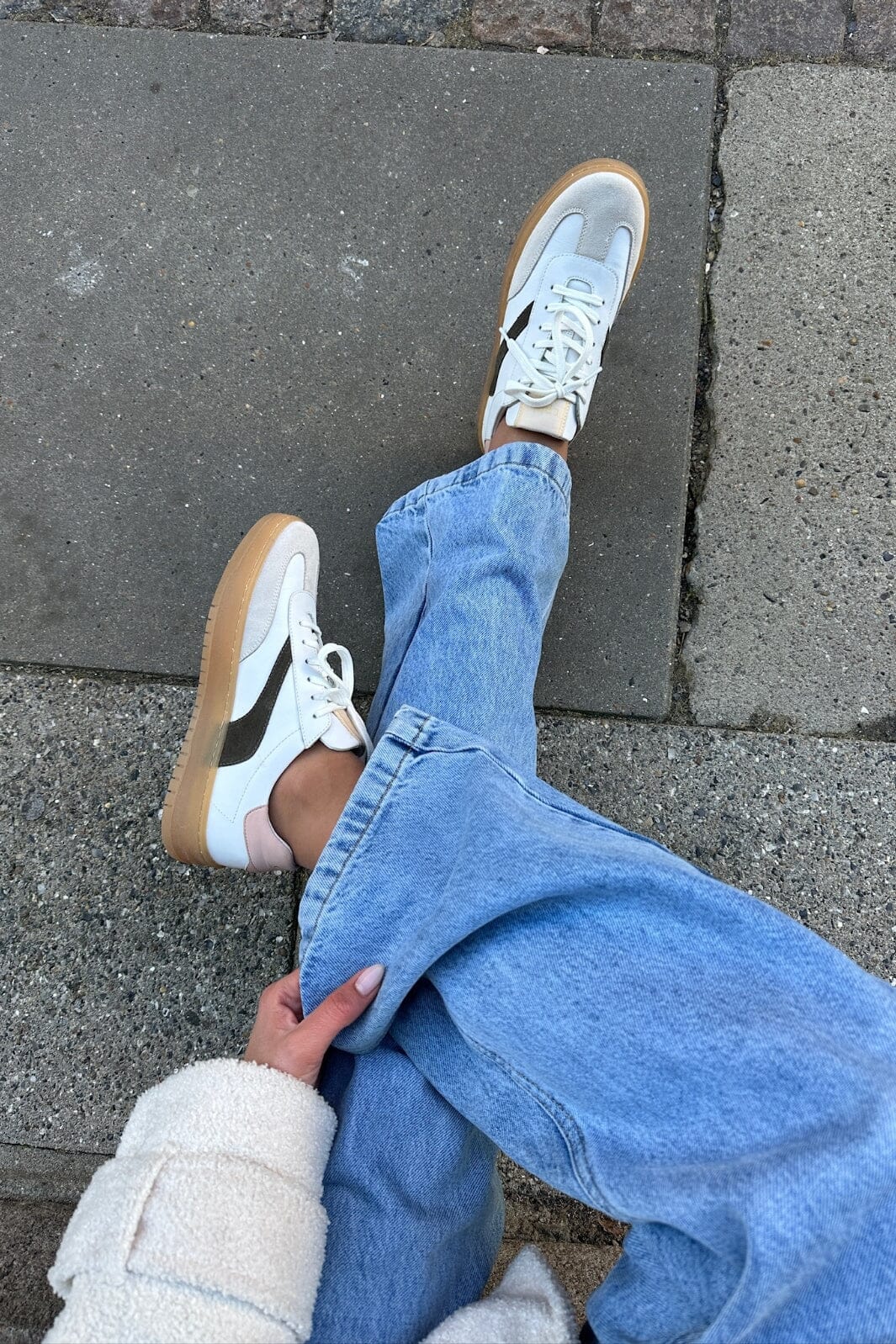 Copenhagen Shoes - The Power Sneak CS8612 - 0022 - White-DkArmy-Peach