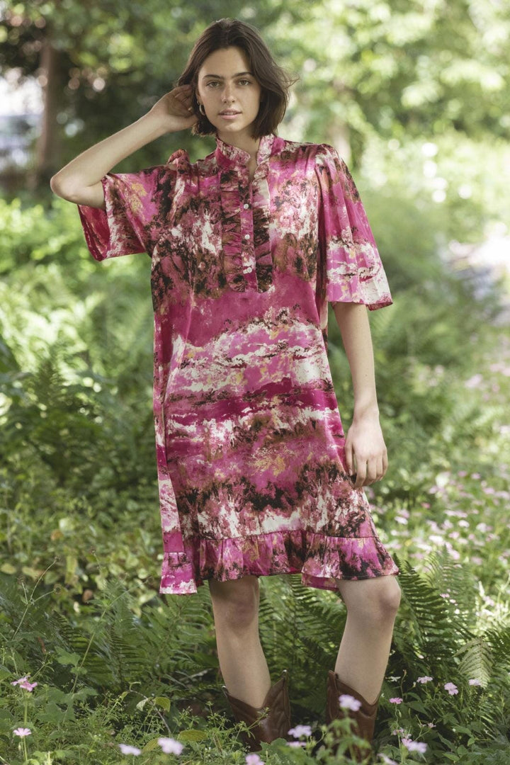 Love&Divine » Lækkert udvalg af skjorter & kjoler online