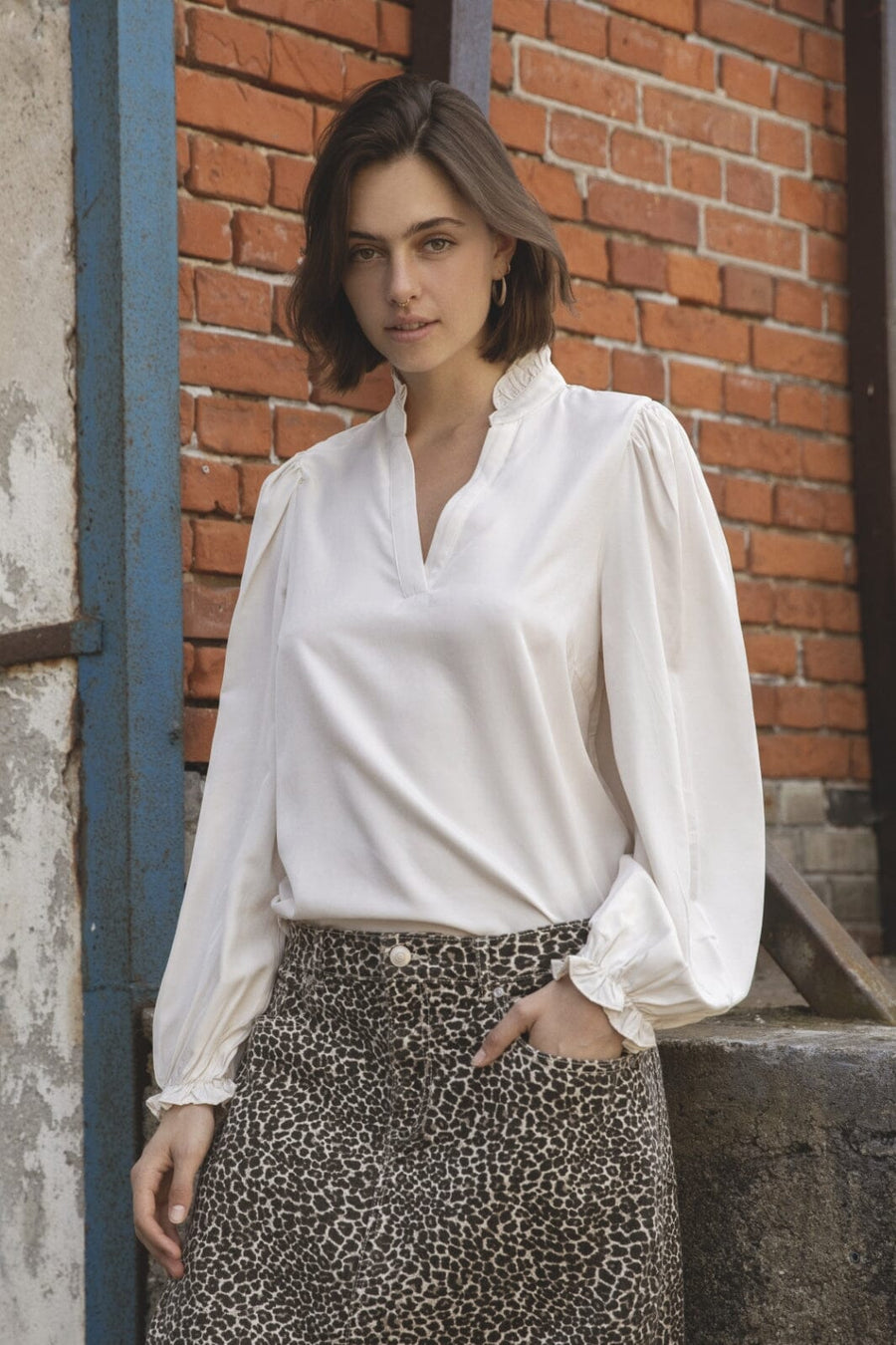 Love&Divine » Lækkert udvalg af skjorter & kjoler online