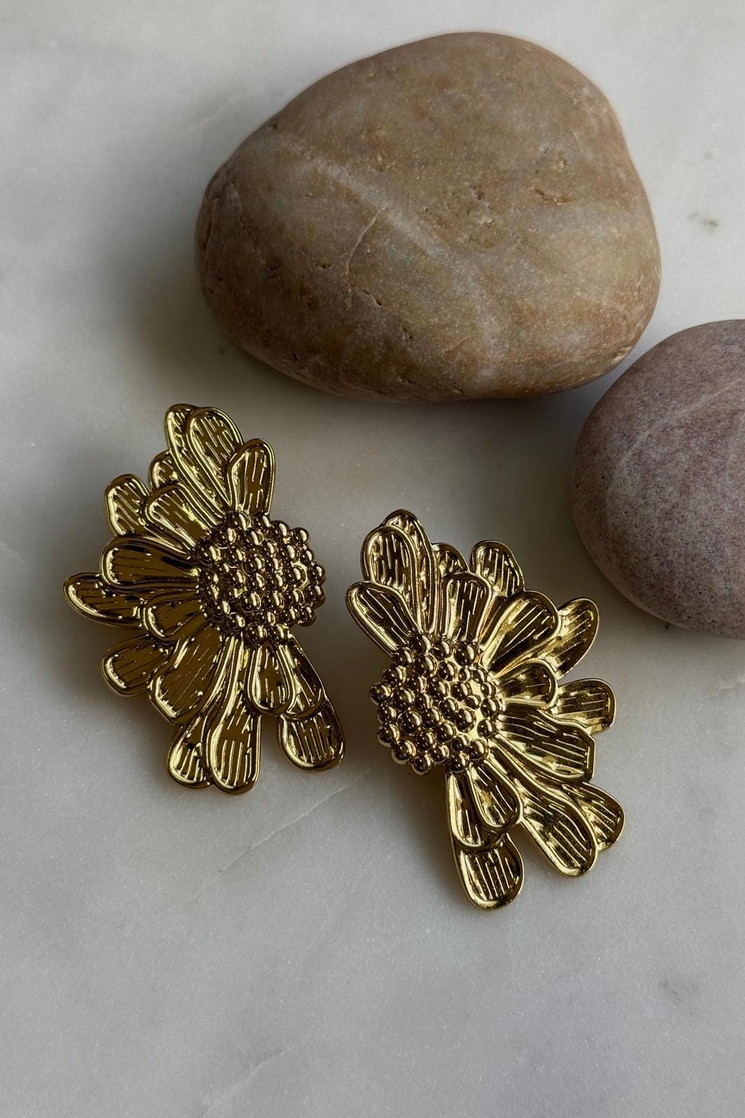 Mellow Moon - Fiona Ørering - Golden | Gylden | Blomst