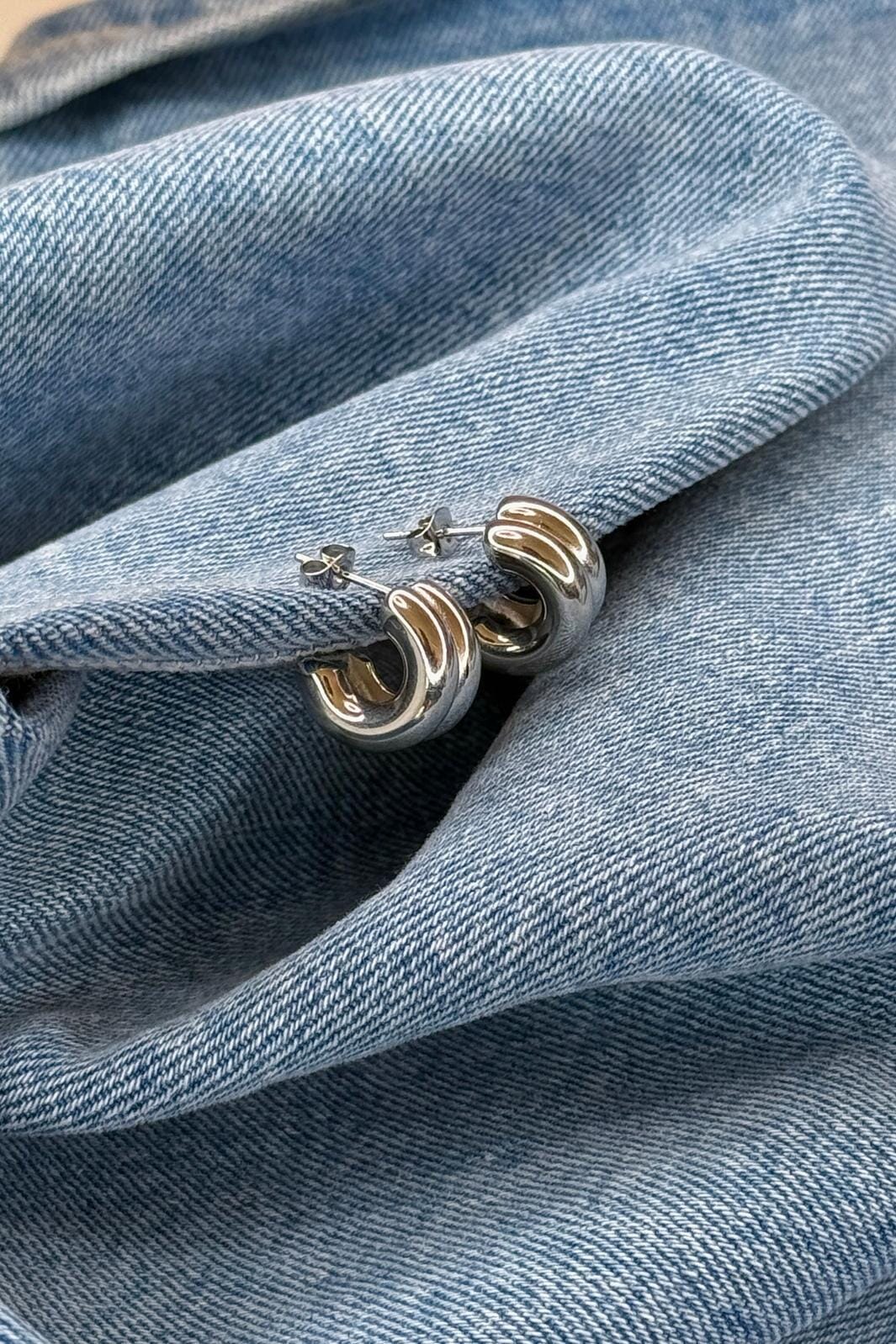 Mellow Moon - Iris Ørering - Forsølvet | Buet design