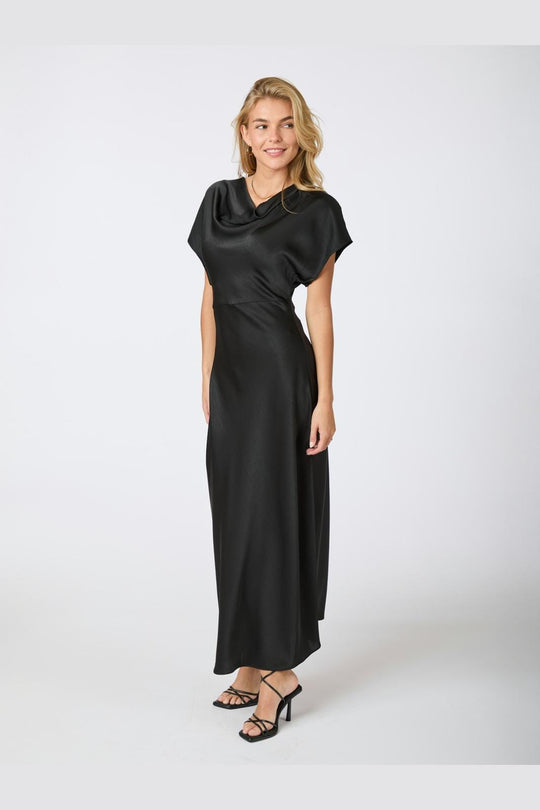 Neo Noir - Vogue Dress Eksklusiv hos Molly&My - Black