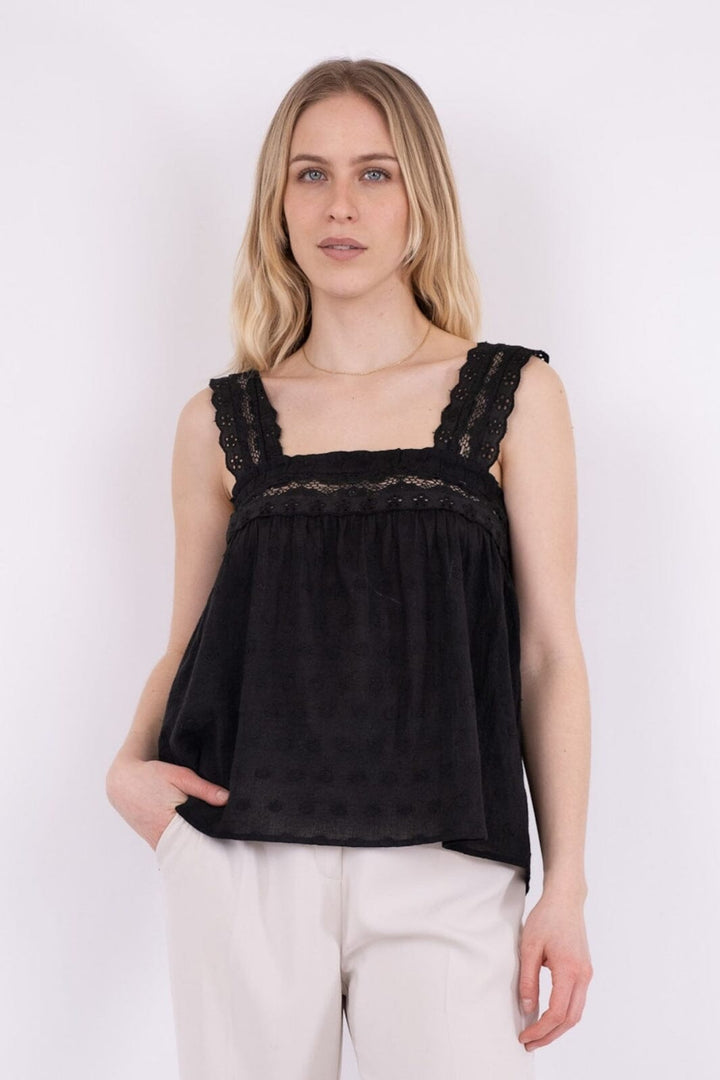 Toppe udsalg » Gør et kup på flotte toppe » Shop nu!